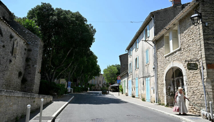 مقتل عروس وإصابة زوجها خلال حفل زفاف في فرنسا - جريدة أصوات